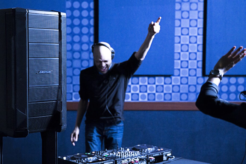 F1 loudspeaker with F1 Subwoofer Package