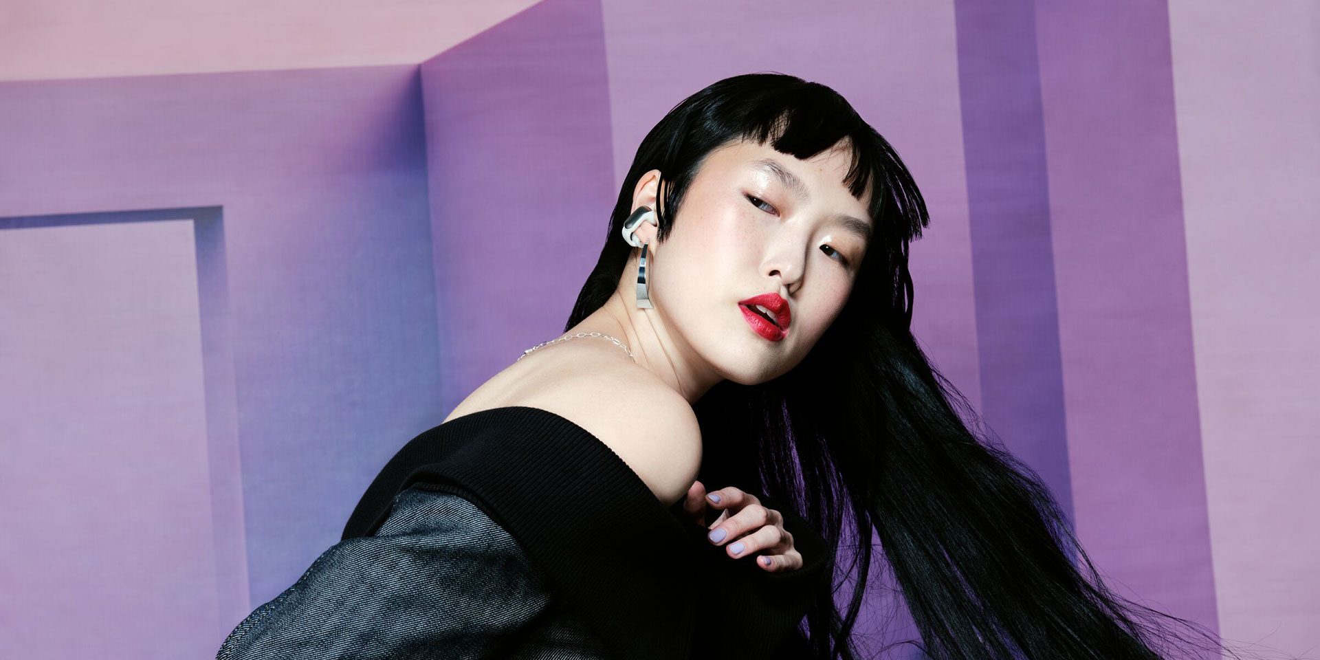 What Are Open-Ear Headphones & How Do They Work?